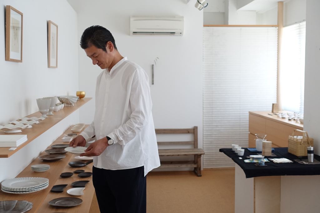 Beyond Objects | Obscura Magazine