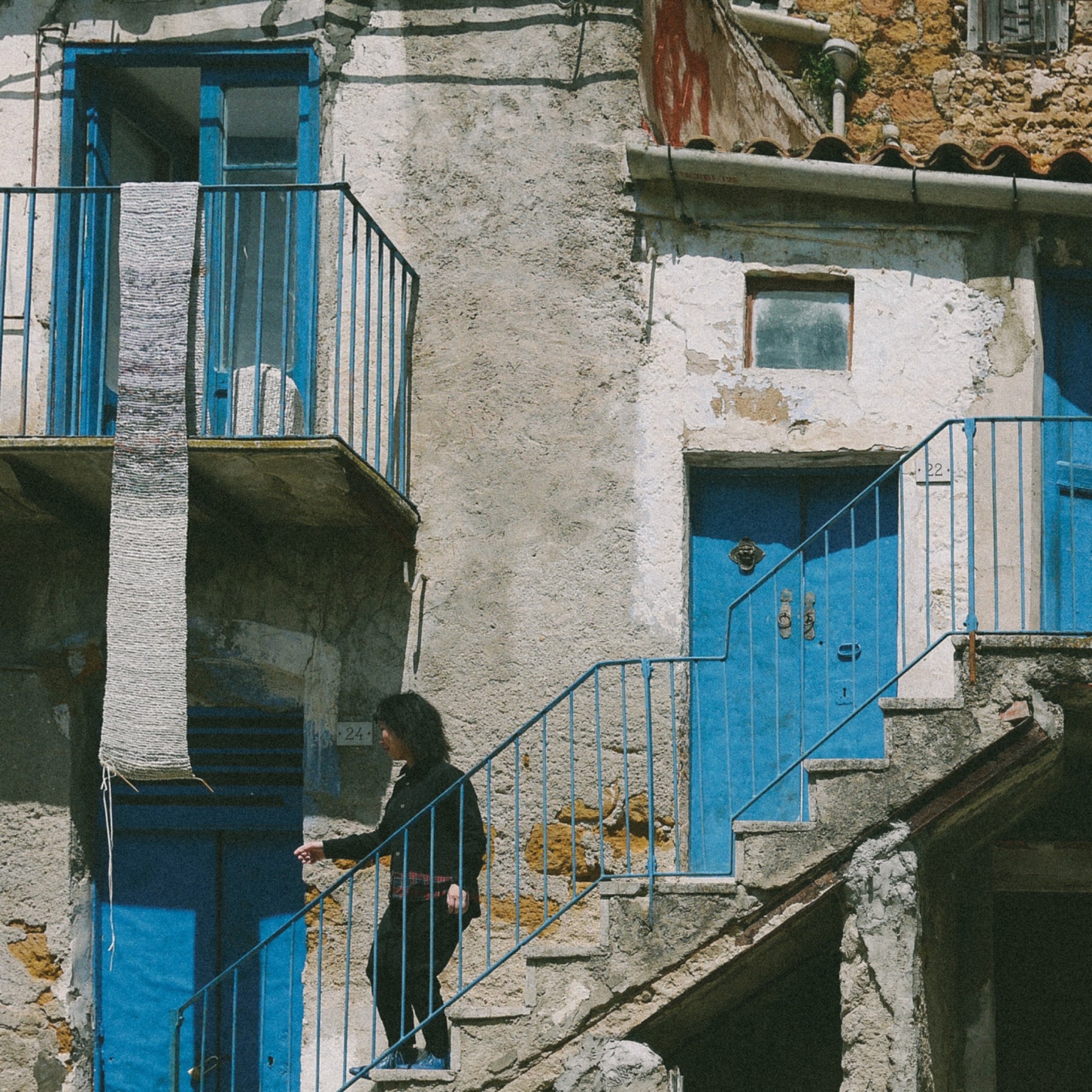 Movana Chen | Obscura Magazine